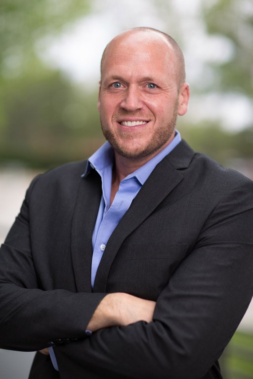 Corporate Headshots of Albuquerque's Resilient Solutions 21