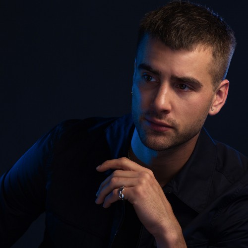 Why I Crop My Headshot Photography The Way I Do